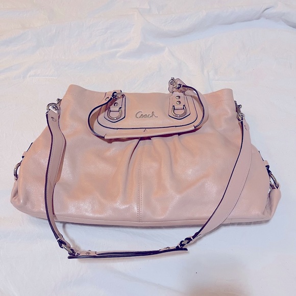 Coach | Bags | Coach Leather Purse Light Pink | Poshmark